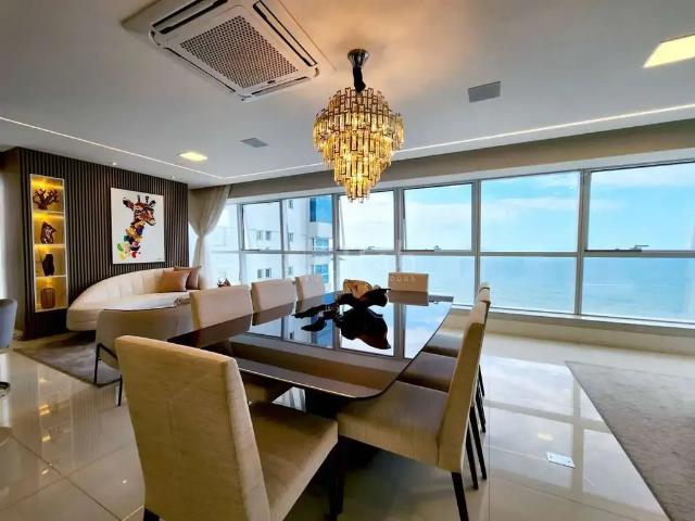 Apartamento para Venda em Balneário Camboriú/SC Centro 4 Quartos
