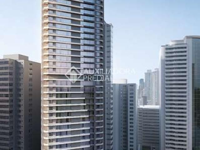 Apartamento para Venda em Balneário Camboriú/SC Centro 4 Quartos