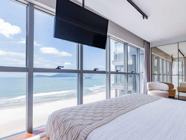 Apartamento para Venda em Balneário Camboriú/SC Centro 4 Quartos