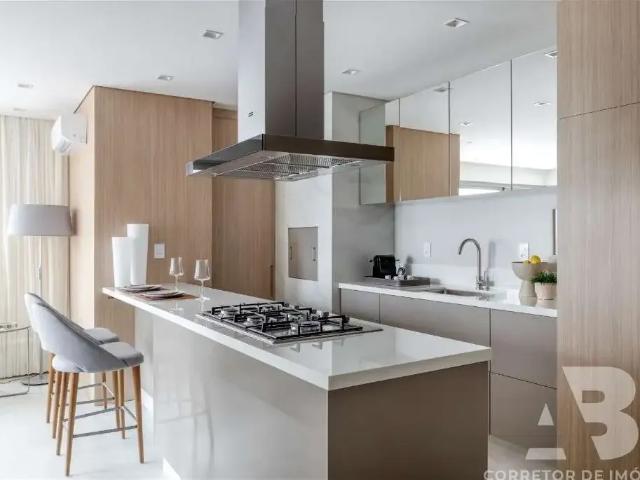 Apartamento para Venda em Balneário Camboriú/SC Centro 4 Quartos