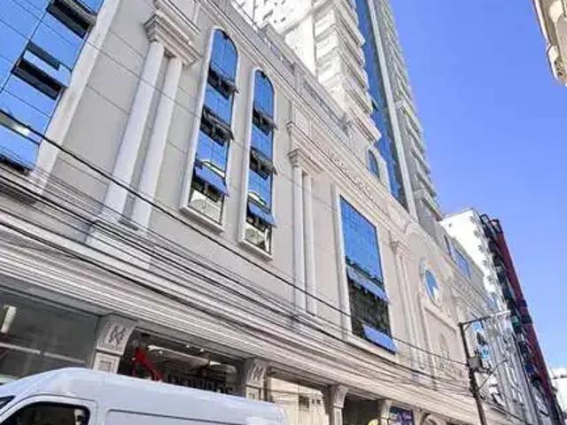 Apartamento para Venda em Balneário Camboriú/SC Centro 4 Quartos