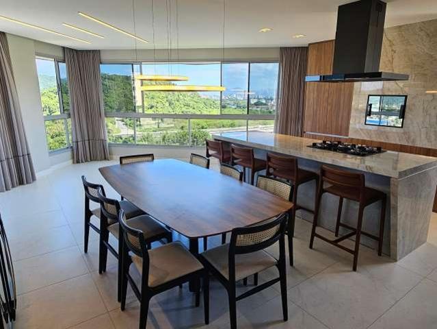 Apartamento para Venda em Balneário Camboriú/SC Centro 4 Quartos