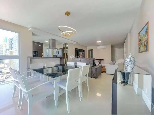 Apartamento para Venda em Balneário Camboriú/SC Centro 4 Quartos