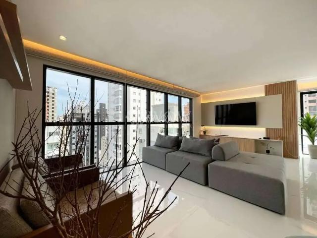 Apartamento para Venda em Balneário Camboriú/SC Centro 4 Quartos