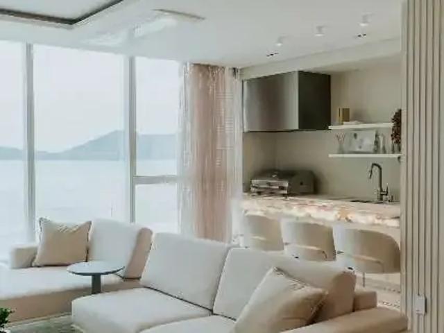 Apartamento para Venda em Balneário Camboriú/SC Centro 4 Quartos