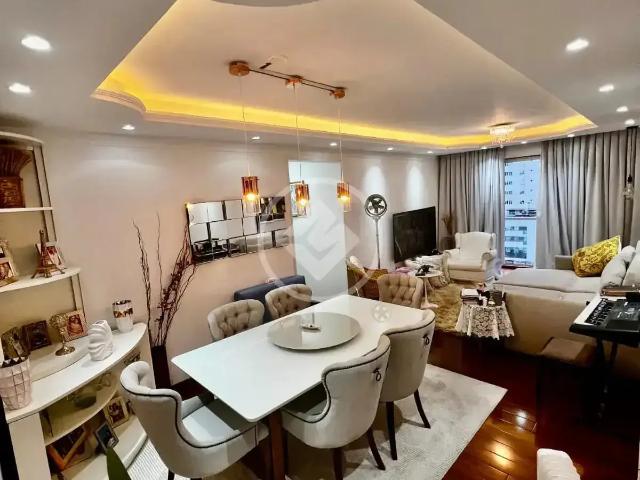 Apartamento para Venda em Balneário Camboriú/SC Centro 4 Quartos