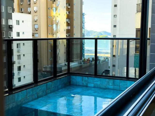 Apartamento para Venda em Balneário Camboriú/SC Centro 4 Quartos