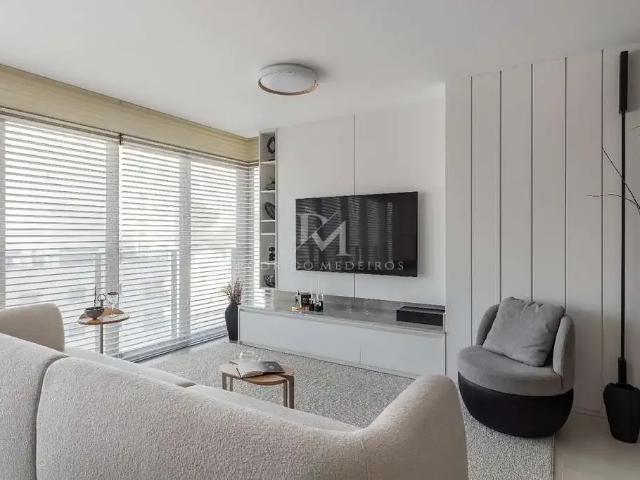 Apartamento para Venda em Balneário Camboriú/SC Centro 4 Quartos