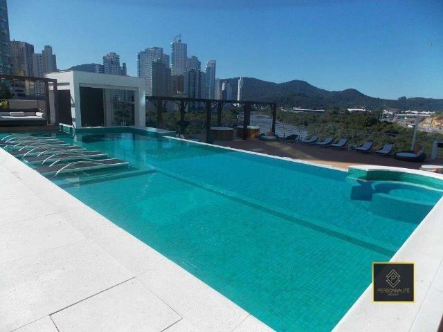 Apartamento para Venda em Balneário Camboriú/SC Centro 4 Quartos
