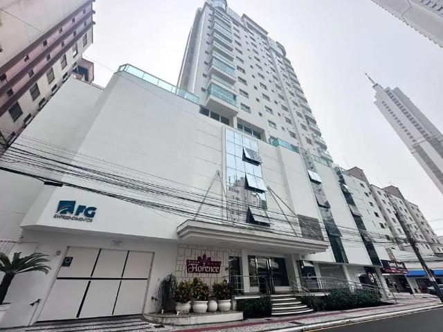 Apartamento para Venda em Balneário Camboriú/SC Centro 4 Quartos