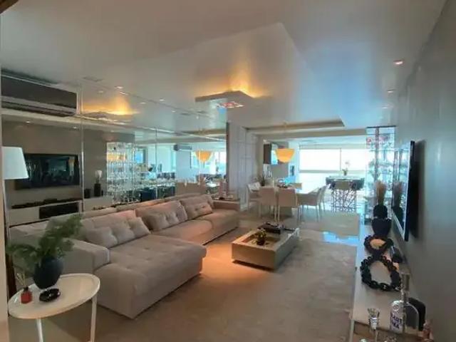 Apartamento para Venda em Balneário Camboriú/SC Centro 4 Quartos
