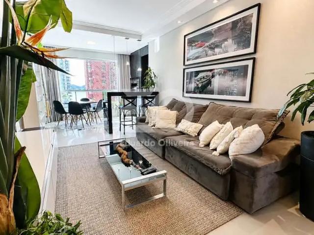 Apartamento para Venda em Balneário Camboriú/SC Centro 4 Quartos