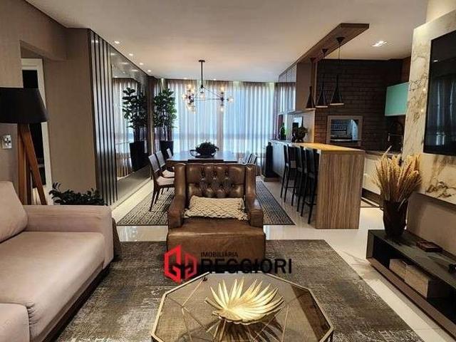 Apartamento para Venda em Balneário Camboriú/SC Centro 4 Quartos