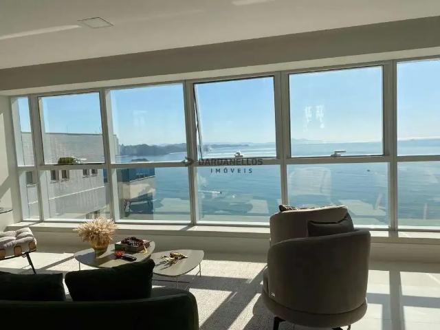 Apartamento para Venda em Balneário Camboriú/SC Centro 4 Quartos