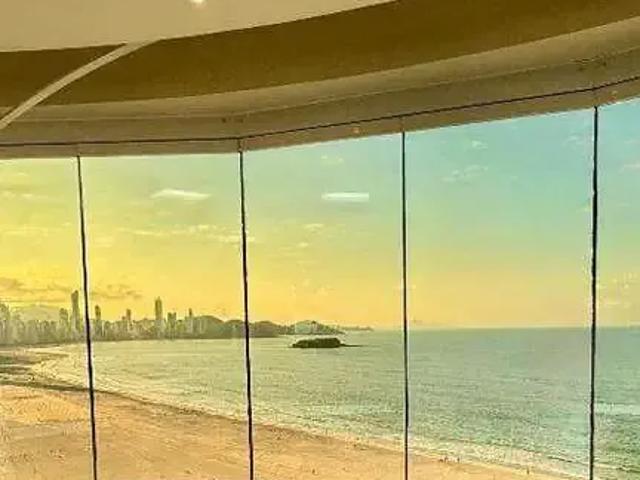 Apartamento para Venda em Balneário Camboriú/SC Centro 4 Quartos
