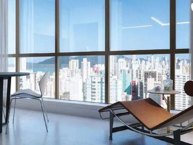 Apartamento para Venda em Balneário Camboriú/SC Centro 4 Quartos