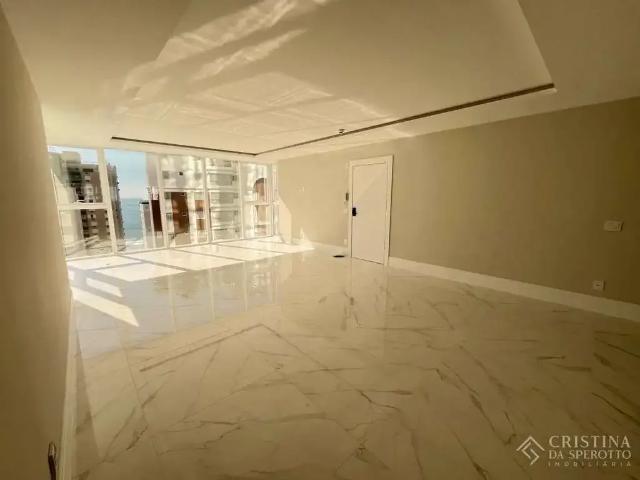 Apartamento para Venda em Balneário Camboriú/SC Centro 4 Quartos