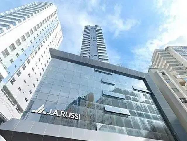 Apartamento para Venda em Balneário Camboriú/SC Centro 4 Quartos