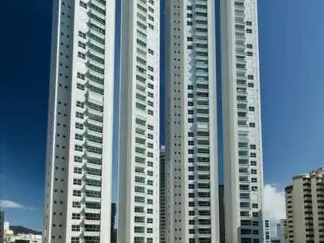 Apartamento para Venda em Balneário Camboriú/SC Centro 4 Quartos