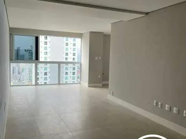 Apartamento para Venda em Balneário Camboriú/SC Centro 4 Quartos