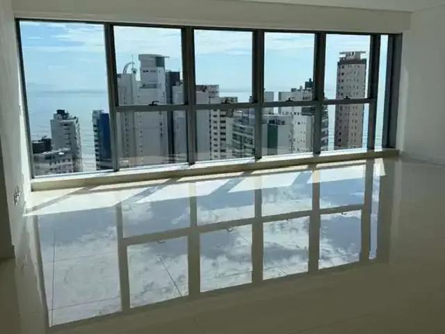 Apartamento para Venda em Balneário Camboriú/SC Centro 4 Quartos