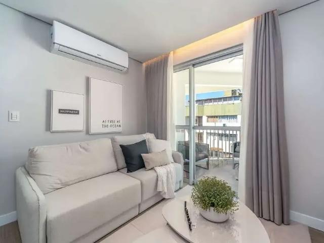 Apartamento para Venda em Balneário Camboriú/SC Centro 4 Quartos
