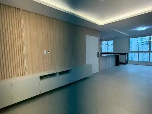 Apartamento para Venda em Balneário Camboriú/SC Centro 4 Quartos