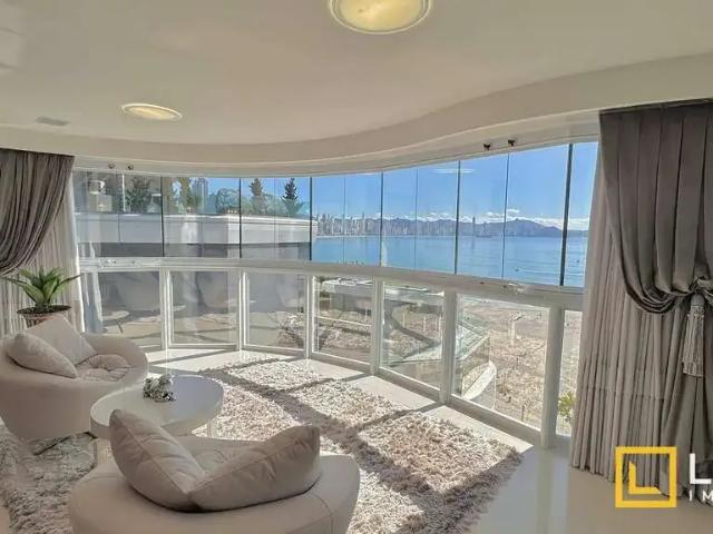 Apartamento para Venda em Balneário Camboriú/SC Centro 4 Quartos