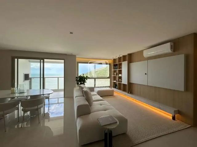 Apartamento para Venda em Balneário Camboriú/SC Centro 4 Quartos