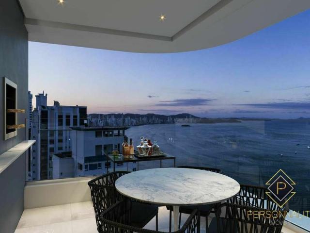 Apartamento para Venda em Balneário Camboriú/SC Centro 4 Quartos