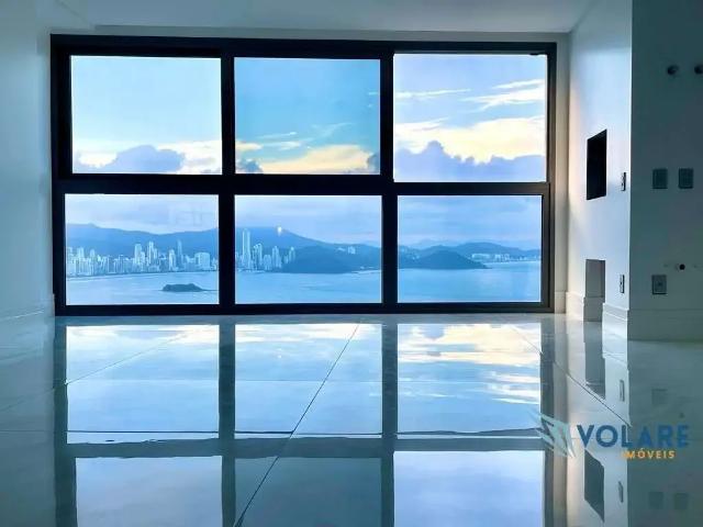 Apartamento para Venda em Balneário Camboriú/SC Centro 4 Quartos