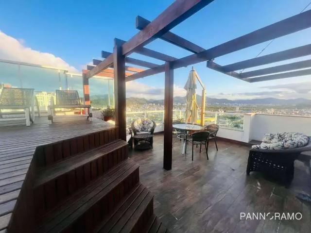 Apartamento para Venda em Balneário Camboriú/SC Centro 4 Quartos