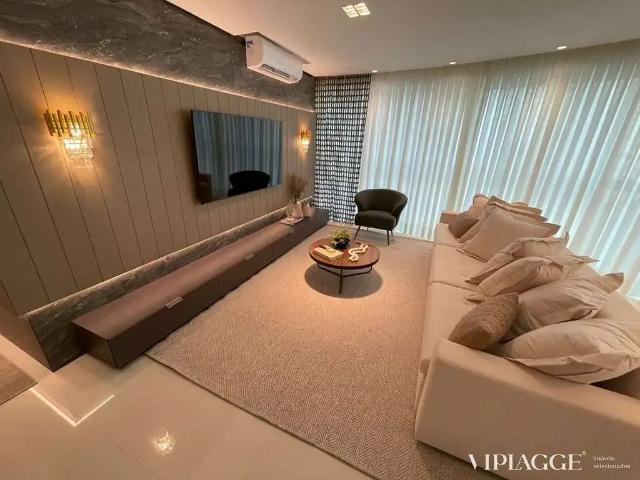 Apartamento para Venda em Balneário Camboriú/SC Centro 4 Quartos