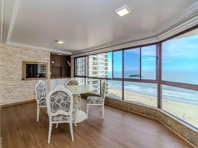 Apartamento para Venda em Balneário Camboriú/SC Centro 4 Quartos