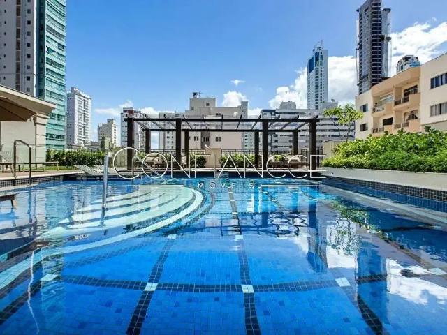 Apartamento para Venda em Balneário Camboriú/SC Centro 4 Quartos