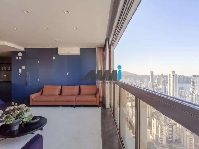 Apartamento para Venda em Balneário Camboriú/SC Centro 4 Quartos