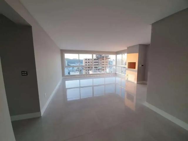 Apartamento para Venda em Balneário Camboriú/SC Centro 4 Quartos