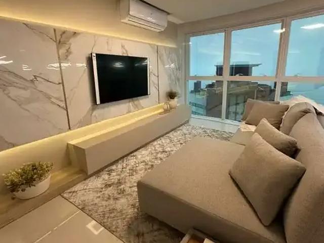 Apartamento para Venda em Balneário Camboriú/SC Centro 4 Quartos