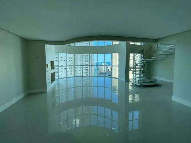Apartamento para Venda em Balneário Camboriú/SC Centro 4 Quartos