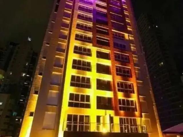 Apartamento para Venda em Balneário Camboriú/SC Centro 4 Quartos