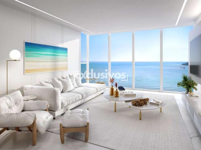 Apartamento para Venda em Balneário Camboriú/SC Centro 4 Quartos