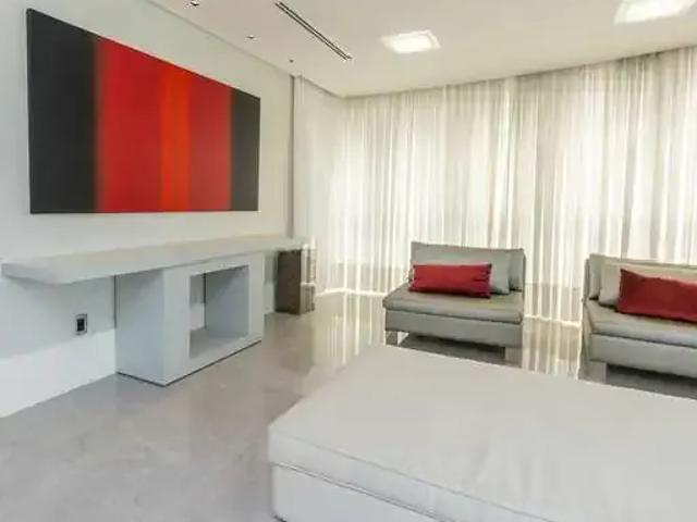 Apartamento para Venda em Balneário Camboriú/SC Centro 4 Quartos