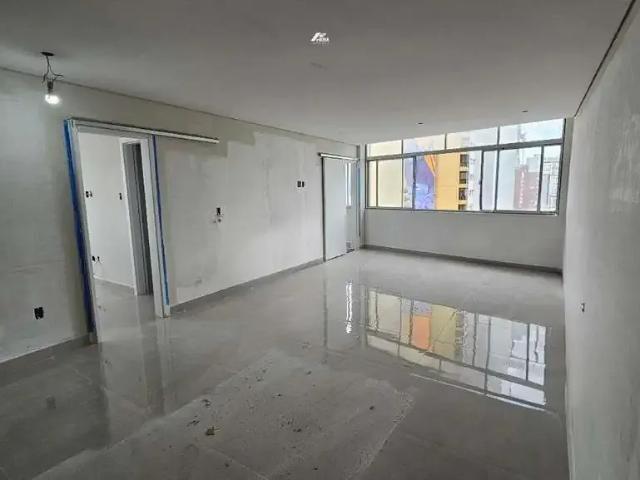 Apartamento para Venda em Balneário Camboriú/SC Centro 4 Quartos