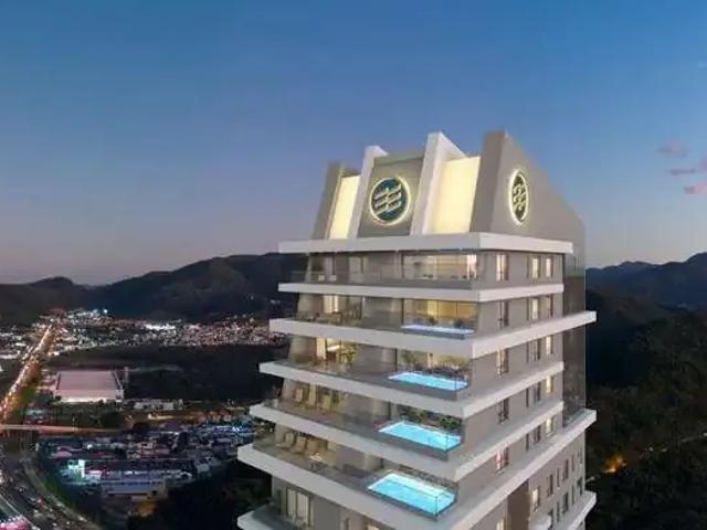 Apartamento para Venda em Balneário Camboriú/SC Centro 4 Quartos
