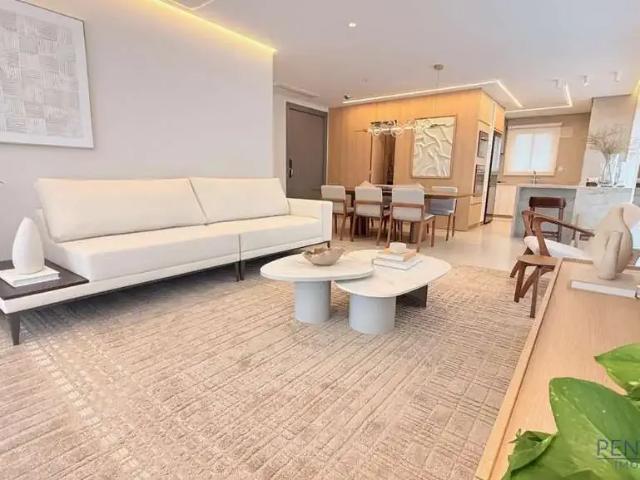 Apartamento para Venda em Balneário Camboriú/SC Centro 4 Quartos