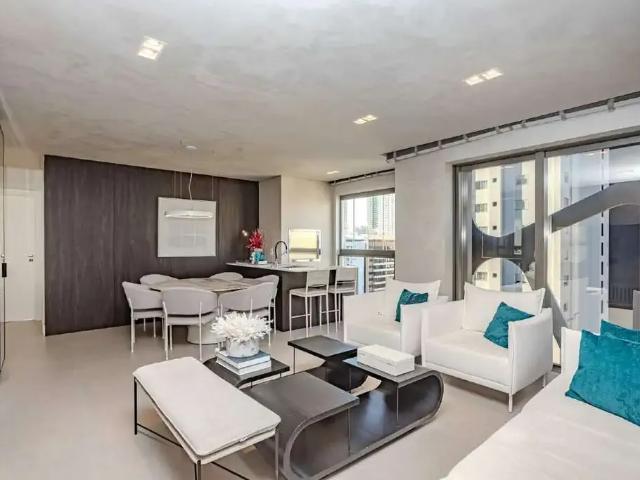 Apartamento para Venda em Balneário Camboriú/SC Centro 4 Quartos