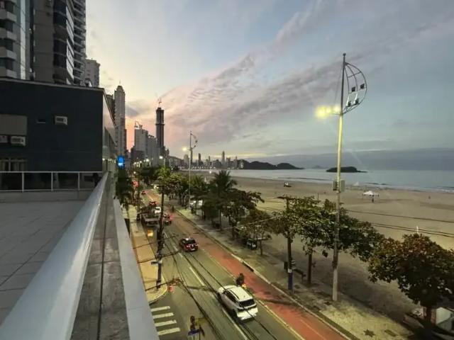 Apartamento para Venda em Balneário Camboriú/SC Centro 4 Quartos