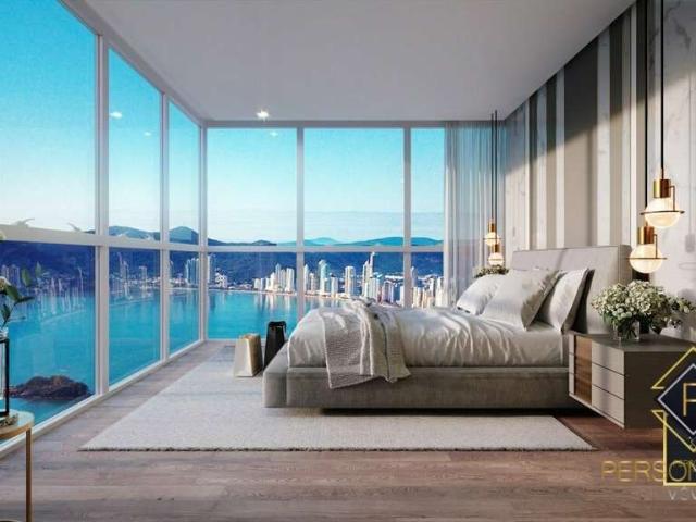 Apartamento para Venda em Balneário Camboriú/SC Centro 4 Quartos