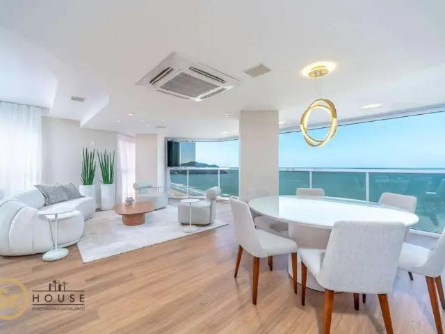 Apartamento para Venda em Balneário Camboriú/SC Centro 4 Quartos