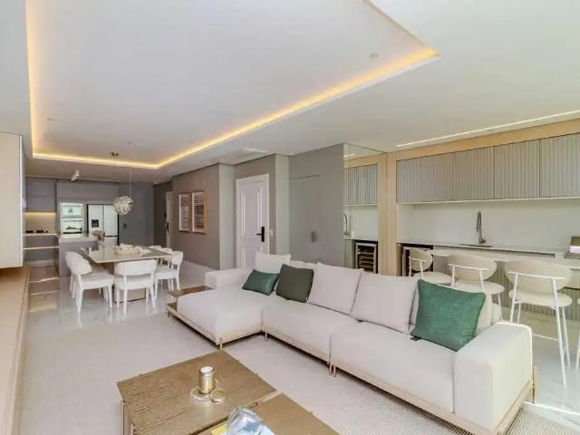 Apartamento para Venda em Balneário Camboriú/SC Centro 4 Quartos
